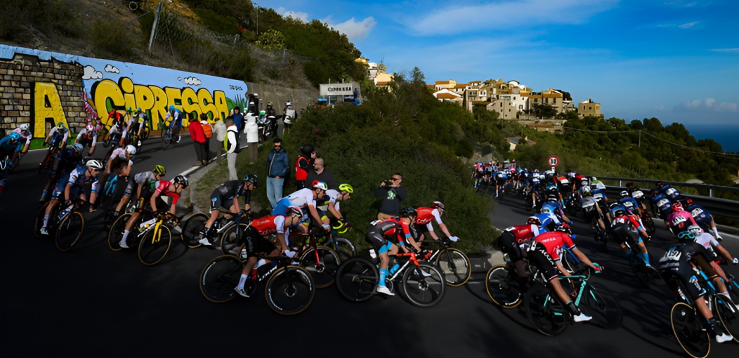 Cycling’s Monuments Explained – MyWhoosh