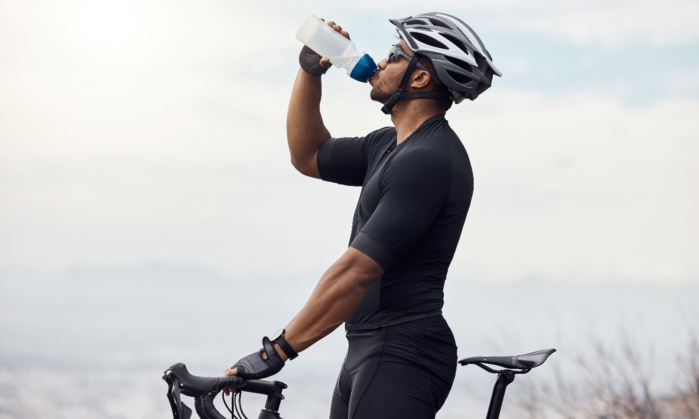Hydrate Like a Pro – Dialing In Your Cycling Hydration Strategy – MyWhoosh